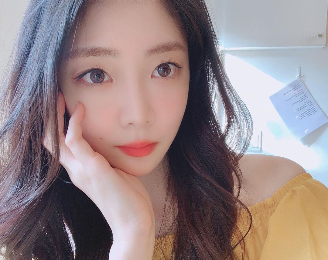 Hong | Minted Models