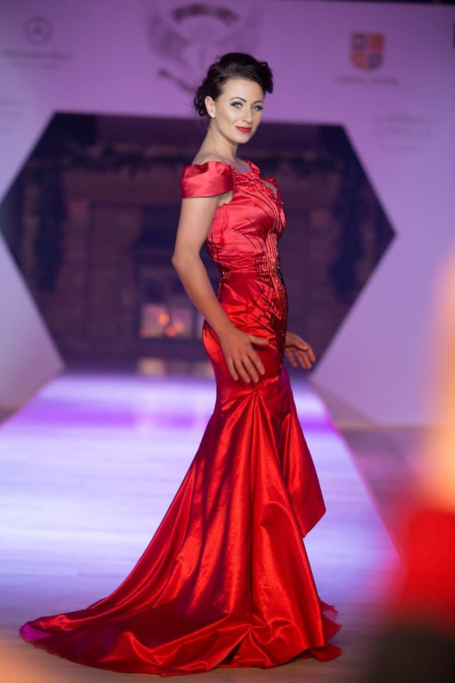 Roxana | Minted Models