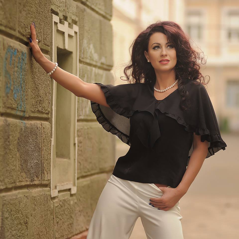 Roxana | Minted Models